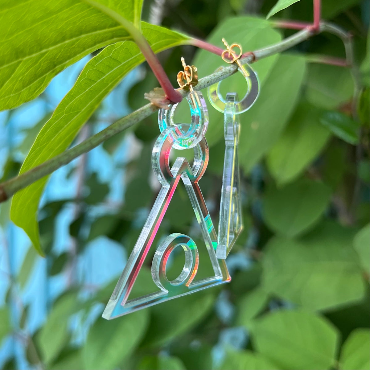 Radiant Trinity – Pastel & Neon